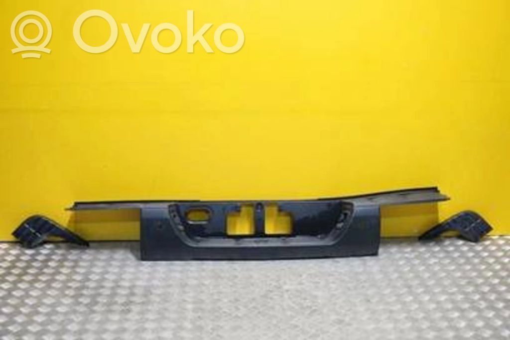 520570C061 Toyota Tundra II Rear bumper trim bar molding, €336.47 | RRR