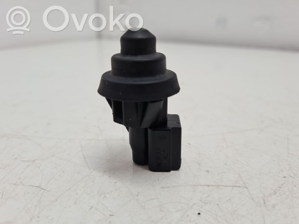7700427640B Dacia Sandero Front door sensor, €11.00 | RRR