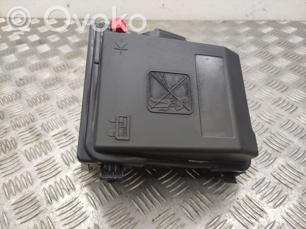 9804681980 Peugeot 308 Boîte à fusibles, 29,40 € | OVOKO