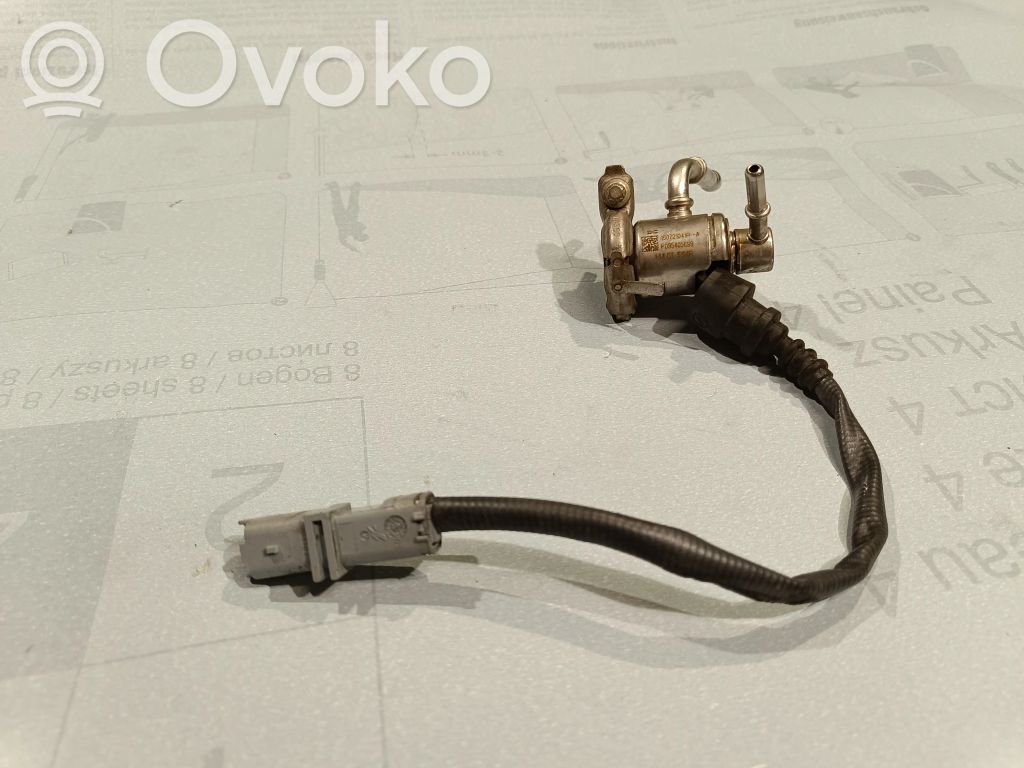 160721041R Renault Master III AdBlue injector, €99.00 | RRR