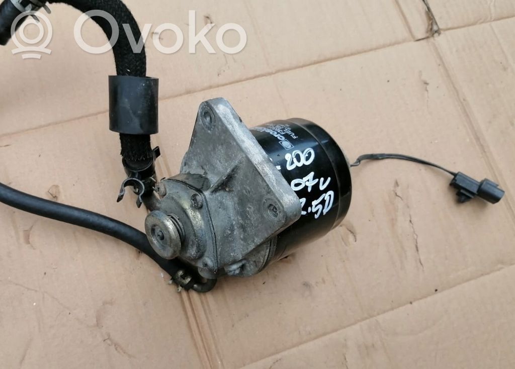 Mitsubishi L200 Fuel filter housing, €25.88 | RRR