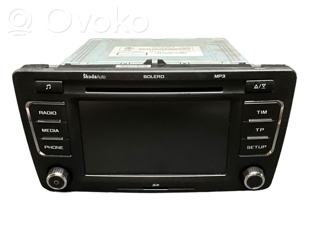 1Z0035156G Skoda Fabia Mk2 (5J) Radio/CD/DVD/GPS head unit, €66.09 | RRR