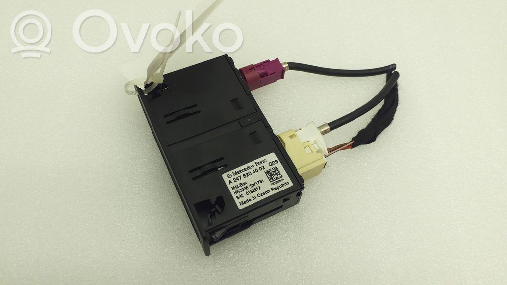 A2478204002 Mercedes-Benz E W213 USB socket connector, €18.99 | RRR