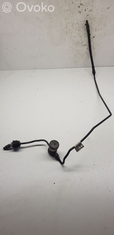 8200674256 Renault Master III Clutch pipe/line, €53.00 | RRR