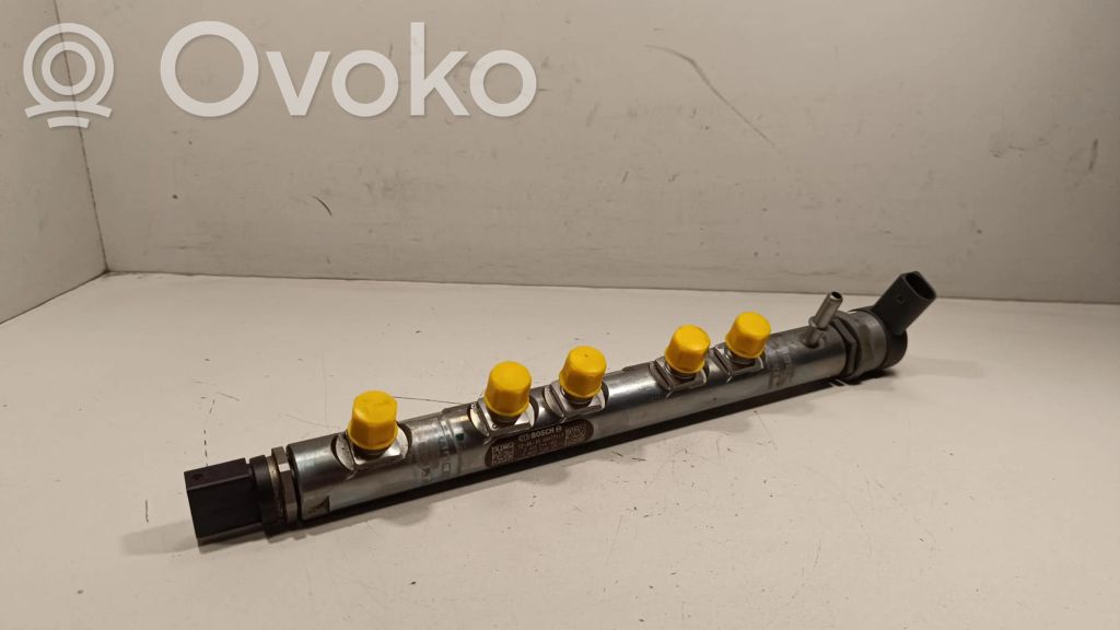 0445214183 BMW 3 F30 F35 F31 Tuyau de conduite principale de carburant ...