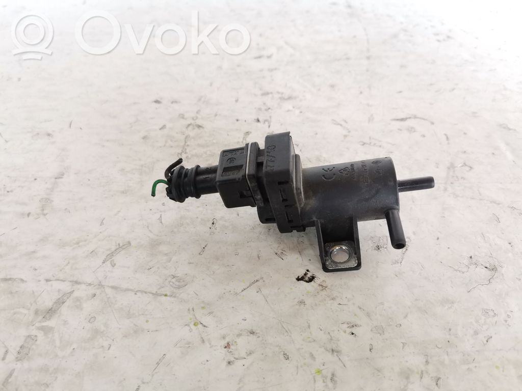 8200762162 Nissan Qashqai Vacuum valve, €12.00 | RRR