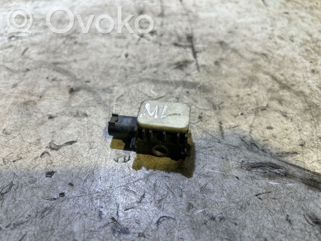 0038202926 Mercedes-Benz ML W164 Sensor impacto/accidente para activar ...