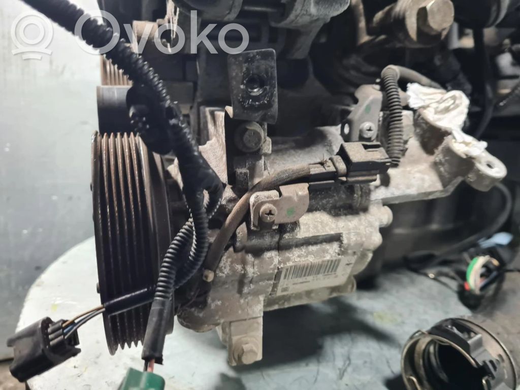 926009154R Dacia Logan II Compresseur de climatisation, 115,00 € | OVOKO