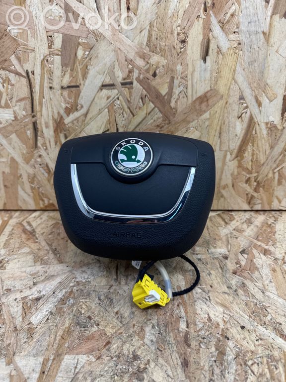 62218051B Skoda Octavia Mk2 (1Z) Steering wheel airbag, €18.00 | RRR