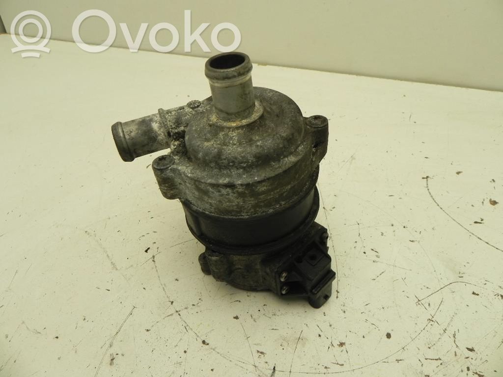 4H0965567A Volkswagen Tiguan Webasto pompe de circulation d'eau, 22,00 ...