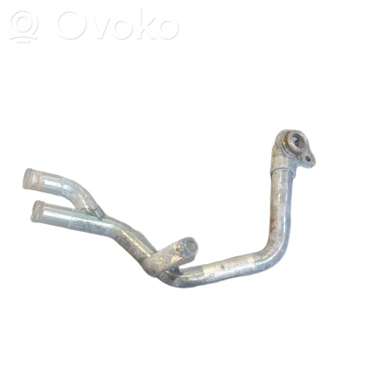 5801378200 Iveco Daily 4th gen Tuyau de liquide de refroidissement ...