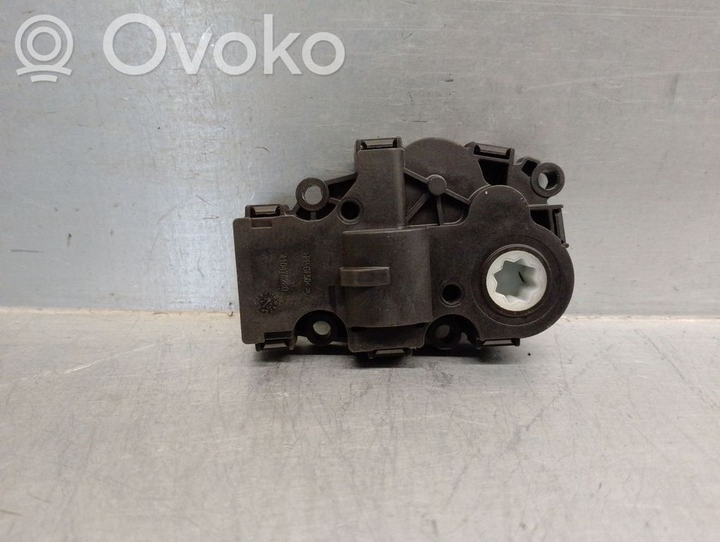 A0009068304 Mercedes-Benz Vito Viano W447 Pulseur d'air habitacle, 27 ...