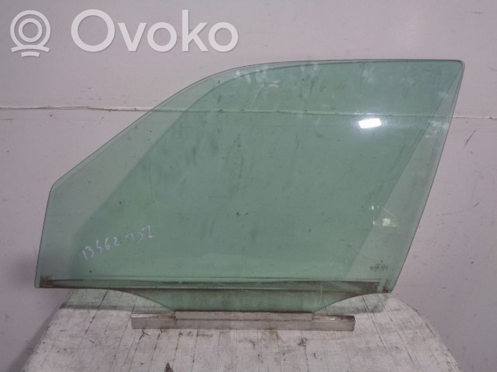 A2027200318 Mercedes-Benz C W202 Front door window glass four-door, €27.06 | RRR