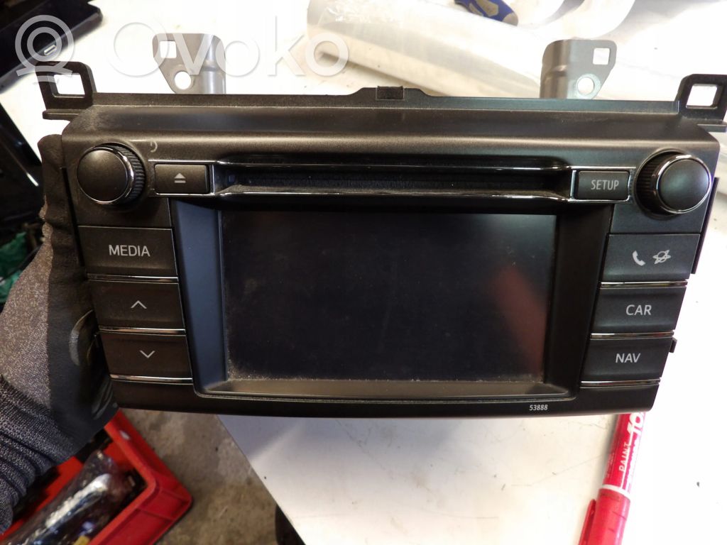 8614042040 Toyota RAV 4 (XA40) Radio/CD/DVD/GPS head unit, €244.34 | RRR