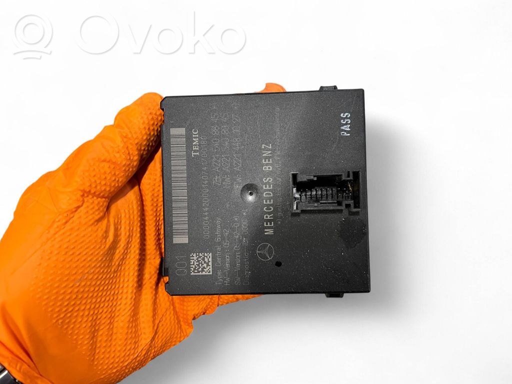 A2215408845 Mercedes-Benz CL C216 Gateway control module, €20.00 | RRR