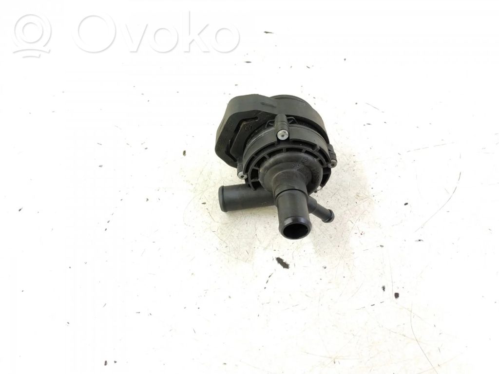 2118350028 Mercedes-Benz C W204 Pompe à eau de liquide de ...