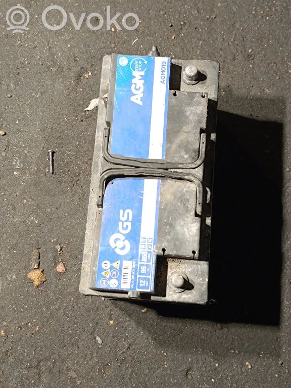 BMW 3 F30 F35 F31 Akumuliatorius, 70,00 € | RRR