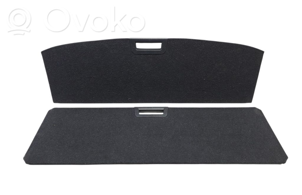 Nissan Qashqai Trunk/boot floor carpet liner, €150.00 | RRR