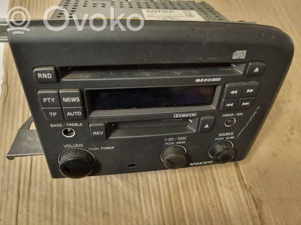 8751080M Volvo C70 Unité principale radio / CD / DVD / GPS, 55,00 € | OVOKO