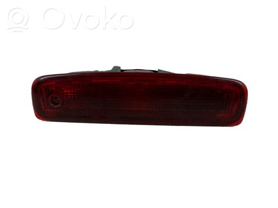 8200690118 Dacia Dokker Troisième feu stop, 25,00 € | OVOKO