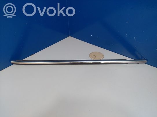 7573033170 Toyota Camry VIII XV70 Moulure de porte arrière, 30,00 € | OVOKO