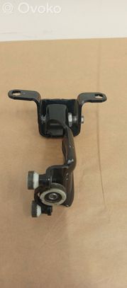 A4477600247 Mercedes-Benz Vito Viano W447 Sliding door bottom rail, €59 ...