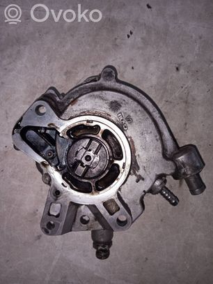 070145209F Volkswagen Transporter - Caravelle T5 Pompe à vide, 50,00 ...