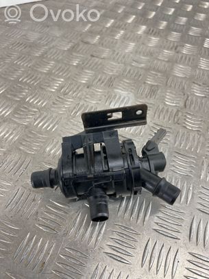 110615JU0B Nissan Navara D23 Thermostat, 40,00 € | OVOKO