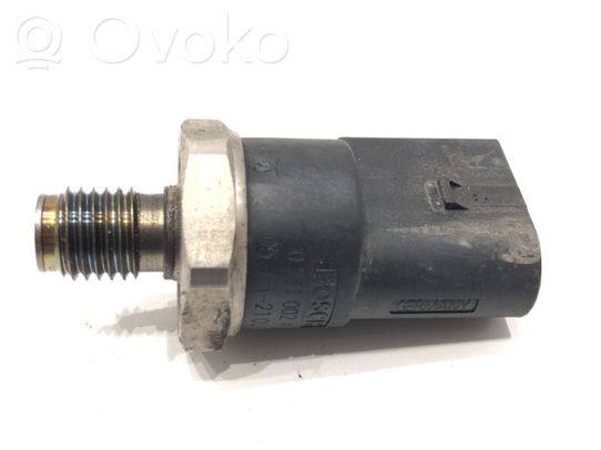 A0041537528 Mercedes-Benz C AMG W203 Capteur de pression de carburant ...