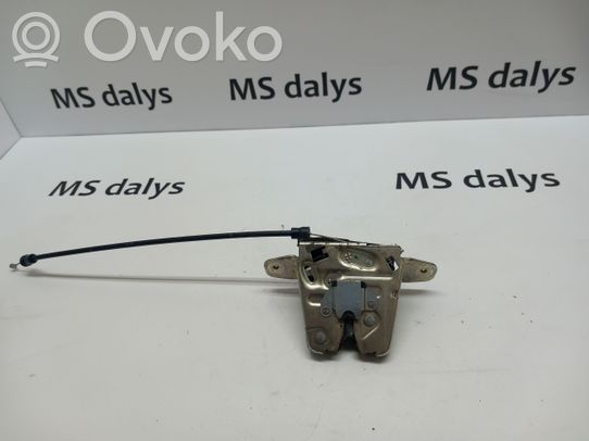 A2047400635 Mercedes-Benz C W204 Serrure de loquet coffre, 40,00 € | OVOKO