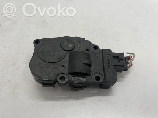 K9749006 Mercedes-Benz E W212 Moteur / actionneur de volet de ...