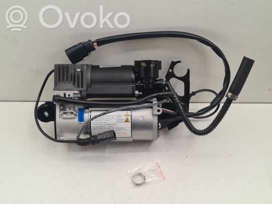 4L0698007 Audi Q7 4L Pneumatinės (oro) pakabos kompresorius, 187,00 € | RRR