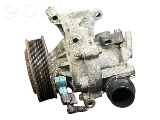 55484533 Opel Astra J Pompe de circulation d'eau, 25,00 € | OVOKO