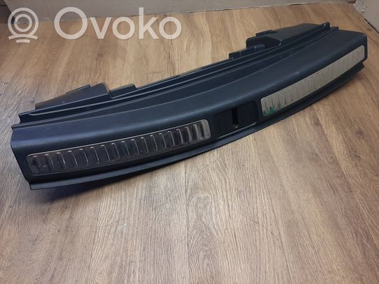 95B864483J Porsche Macan (95B) Protection de seuil de coffre, 25,00 ...