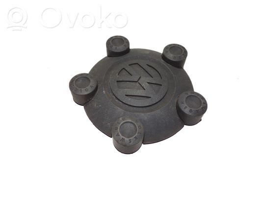 2K0601169 Volkswagen Caddy Enjoliveur d’origine, 20,00 € | OVOKO