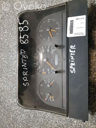 Mercedes-Benz Sprinter W901 W902 W903 W904 Speedometer (instrument ...