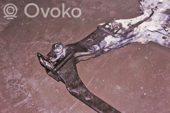 Mercedes-Benz Vito Viano W447 Front Subframe | EzParts - Used Auto Parts