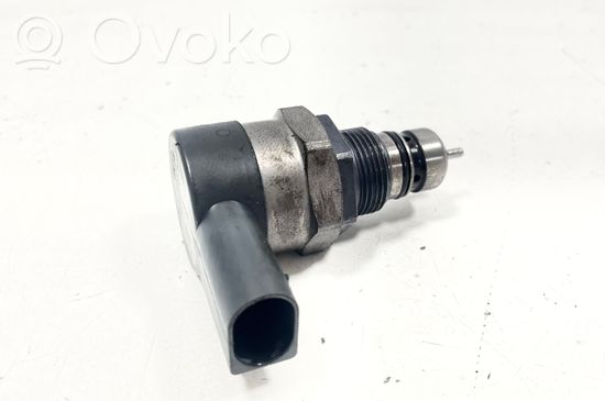 0281002481 12464432 BMW X3 E83 Fuel pressure regulator 0281002481 ...