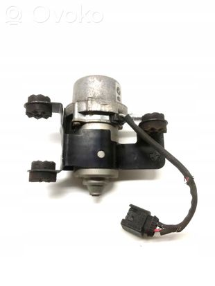 2283333 BMW M3 Vacuum pump 2283333 | EzParts - Used Auto Parts
