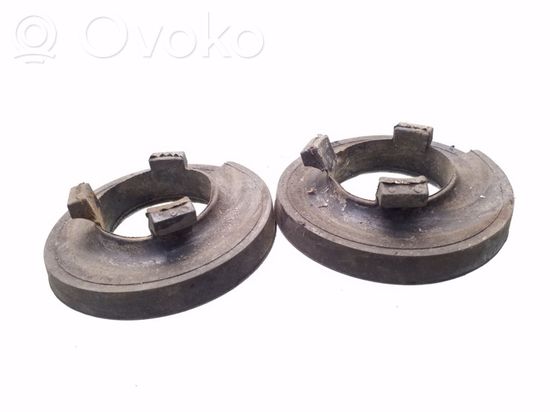 Volkswagen Transporter - Caravelle T5 Rear Coil Spring Rubber Mount ...