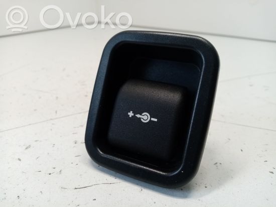 57143111 51476964057 61346843098 BMW 3 F30 F31 F80 12 V Socket (rear ...