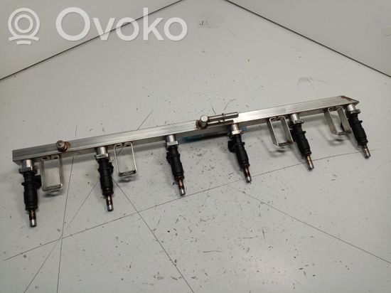 7542541 13537542541 BMW 6 E63 E64 Fuel injector supply line/pipe ...