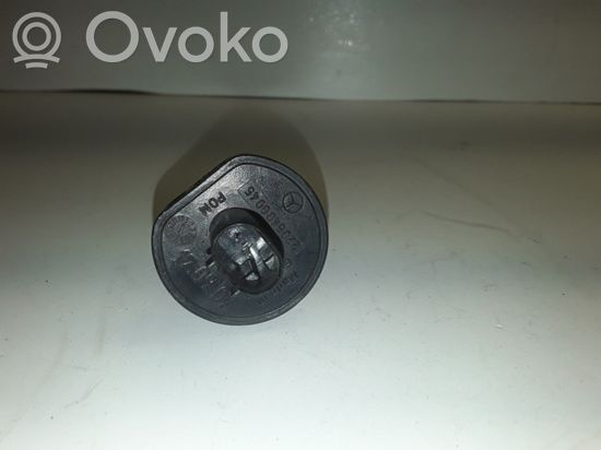 Mercedes-Benz Vito Viano W639 Windshield washer fluid level sensor ...