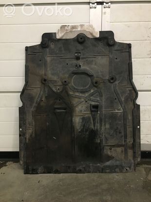 A2475201500 Mercedes-Benz A W177 AMG Engine splash shield/under tray ...