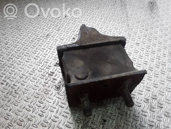 Mercedes-Benz Sprinter W901 W902 W903 W904 Engine Mount Bracket ...