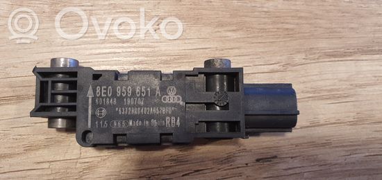 8E0959651A 8E0959651A Audi A8 S8 D3 4E Airbag deployment crash/impact ...