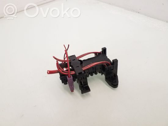 Mercedes-Benz C W203 Fuse Module 2035400050 | EzParts - Used Auto Parts
