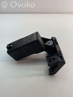 Volkswagen Caddy Glow Plug Pre-heat Relay 0281003038 | EzParts - Used ...