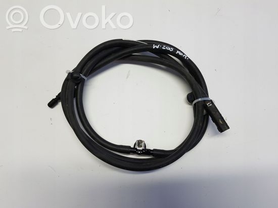 Mercedes-Benz C W205 Windshield Washer Fluid Hose A2058600192 | EzParts ...