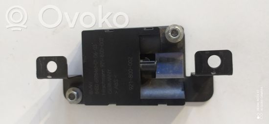 BMW 3 E46 Antenna Control Unit 84506928461 | EzParts - Used Auto Parts